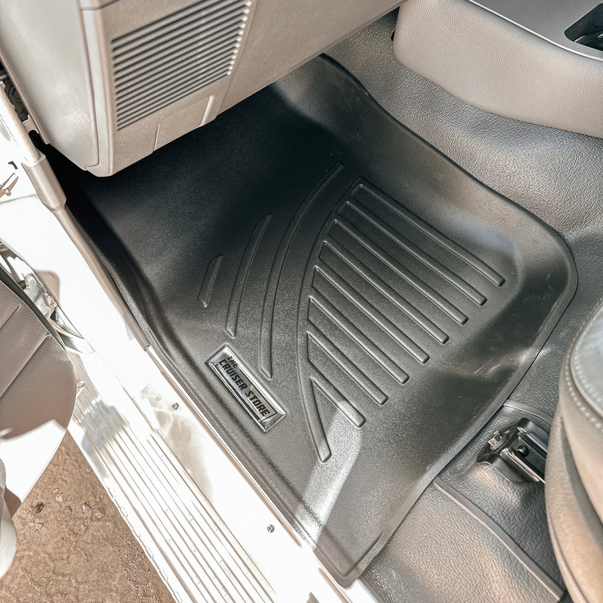 3D Moulded Floor Mats - Suitable for 70 Series Landcruiser – The ...
