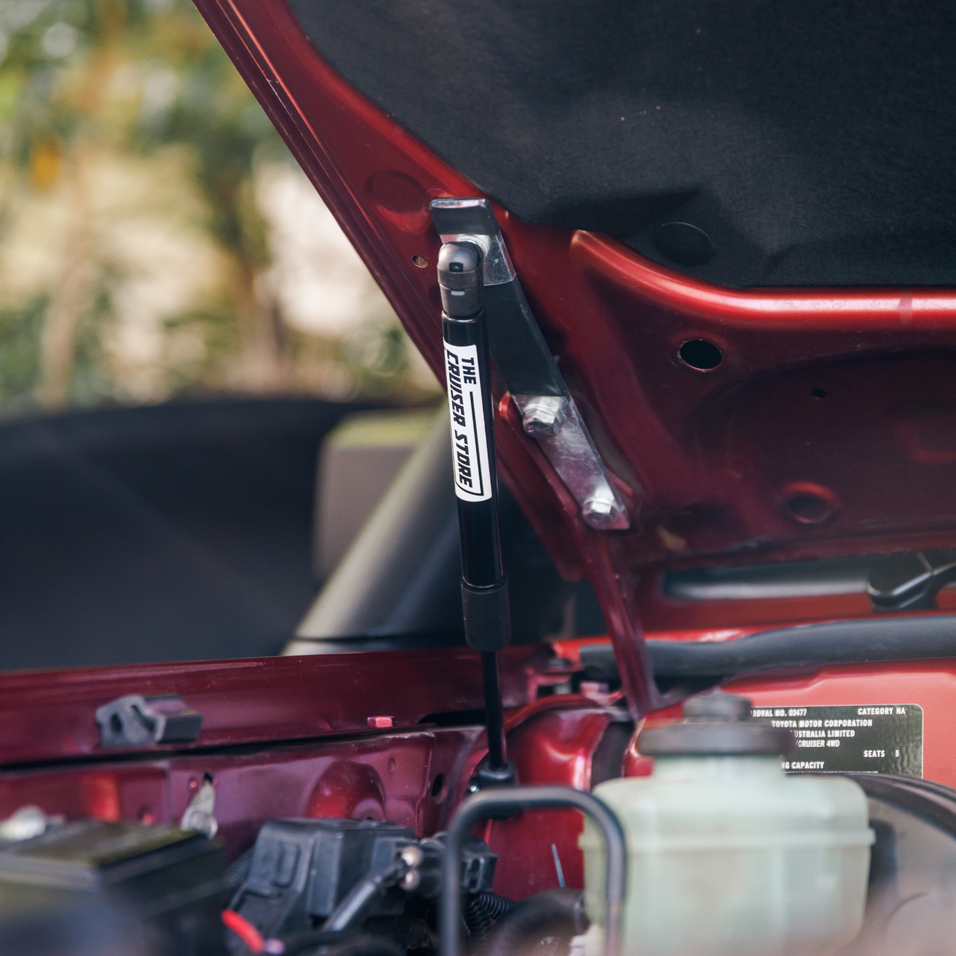 Bonnet Strut Kit - Suitable for use with 70 Series LandCruiser (Pre-Fa ...